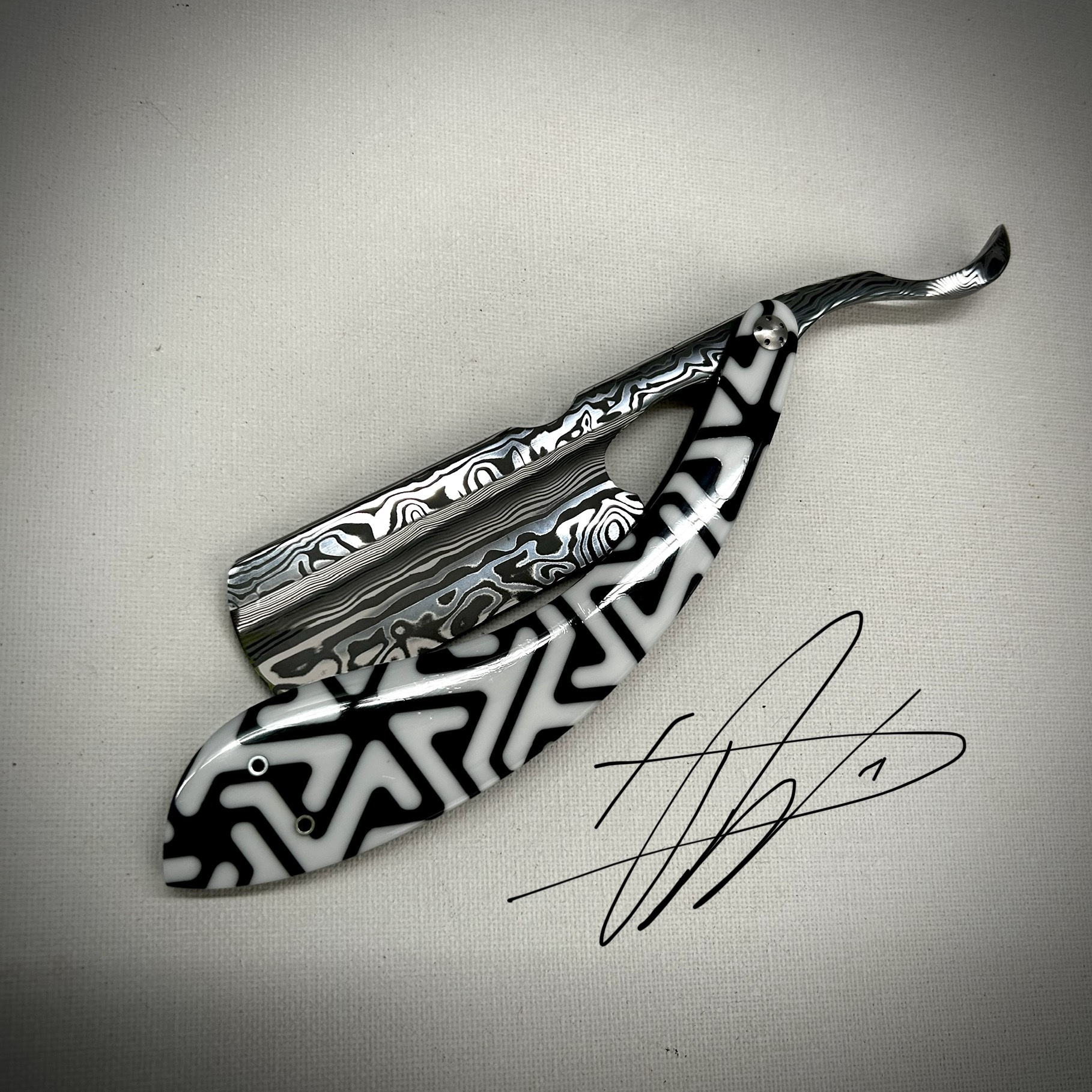 Woolfblades 354 Custom Made in a Vinland Damasteel razor ,And the ...