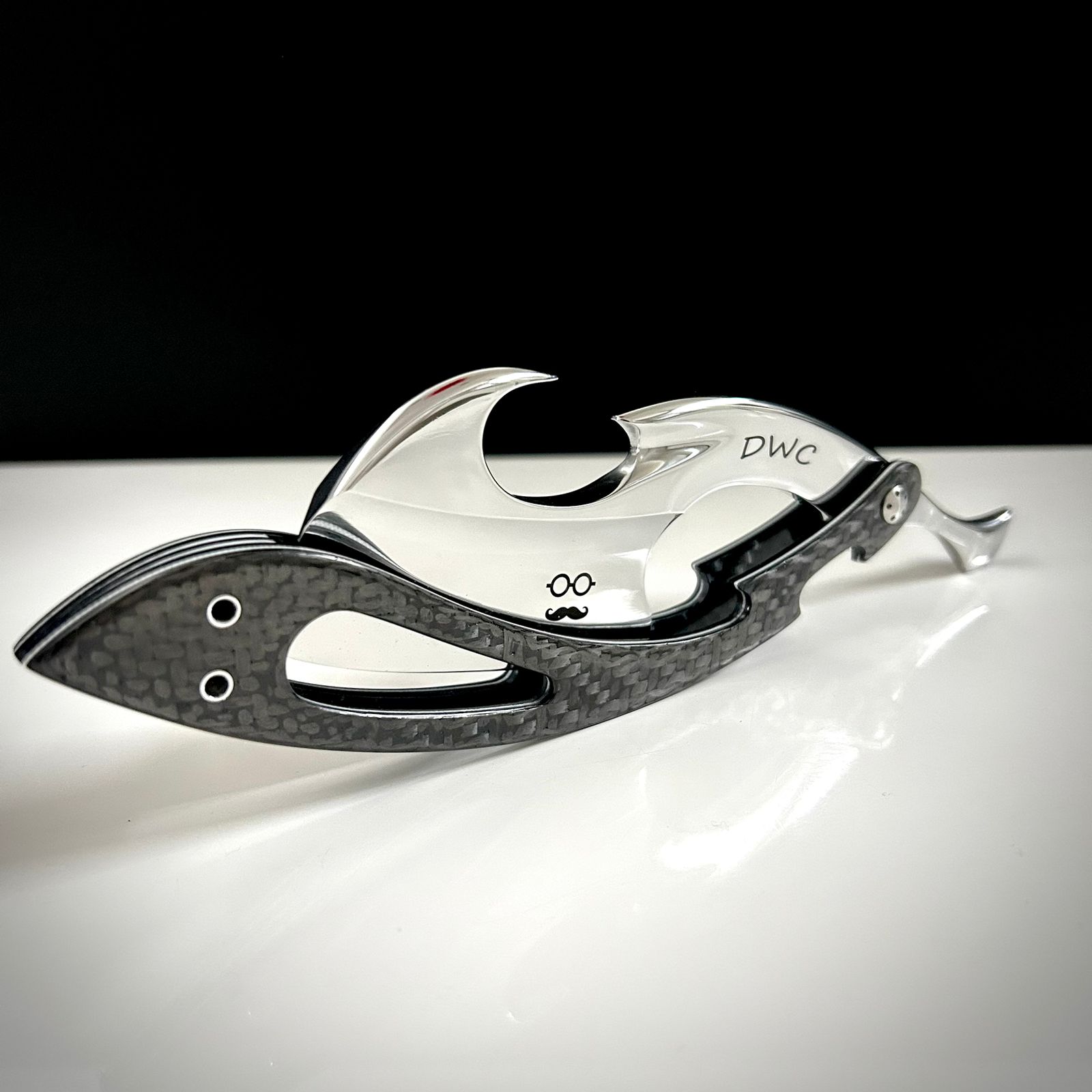 Woolfblades 423 Custom Made in a RWL 34 Damasteel razor ,And the scales ...