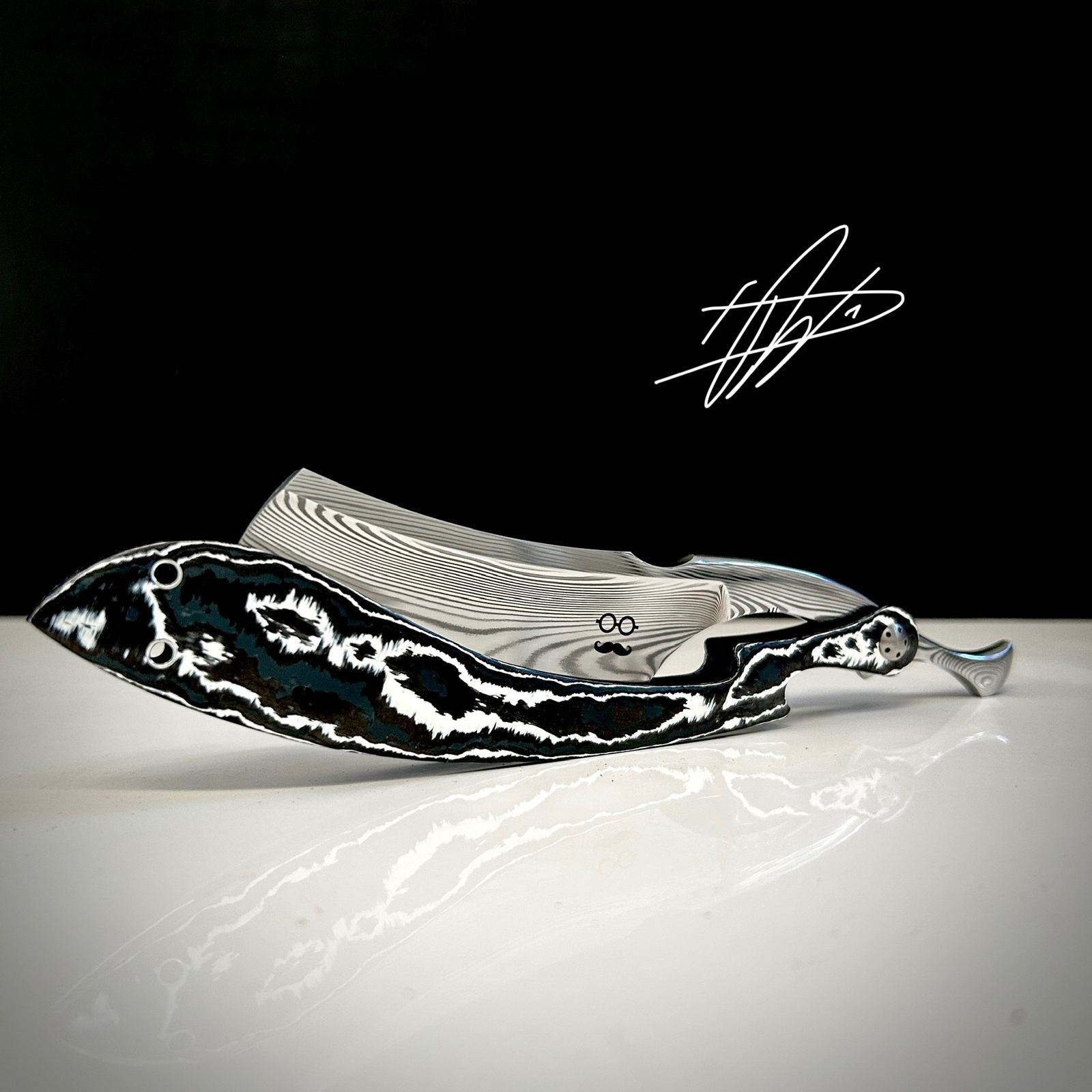 Woolfblades 424 Custom Made in a Parallel pattern Damasteel .And the ...